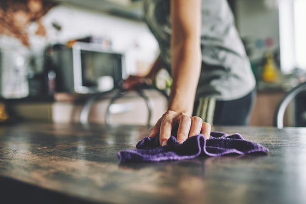 This is what house cleaners really think the second they enter your home