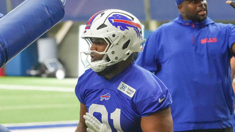 Ed Oliver offers simple answer to questions regarding new defensive scheme
