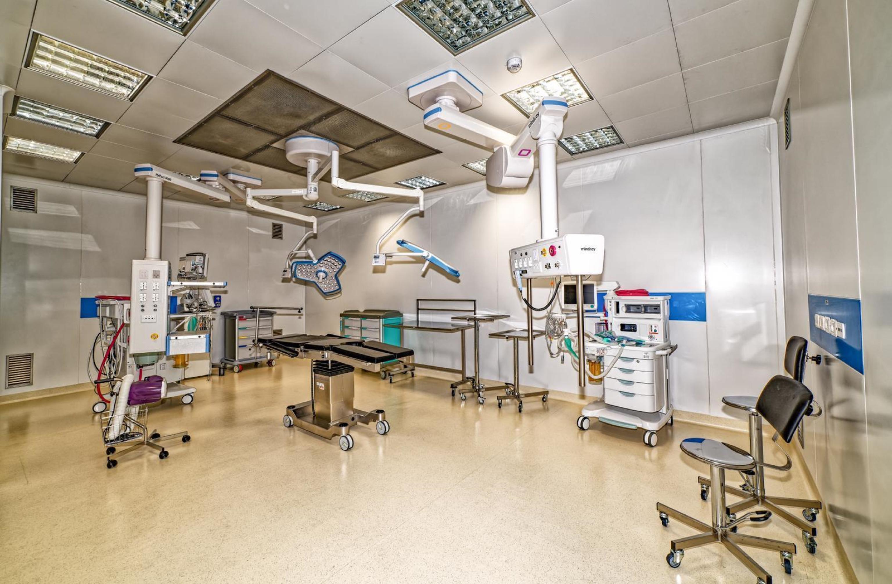 Neonato intossicato da tisane per farlo rilassare a Reggio Emilia, soccorso