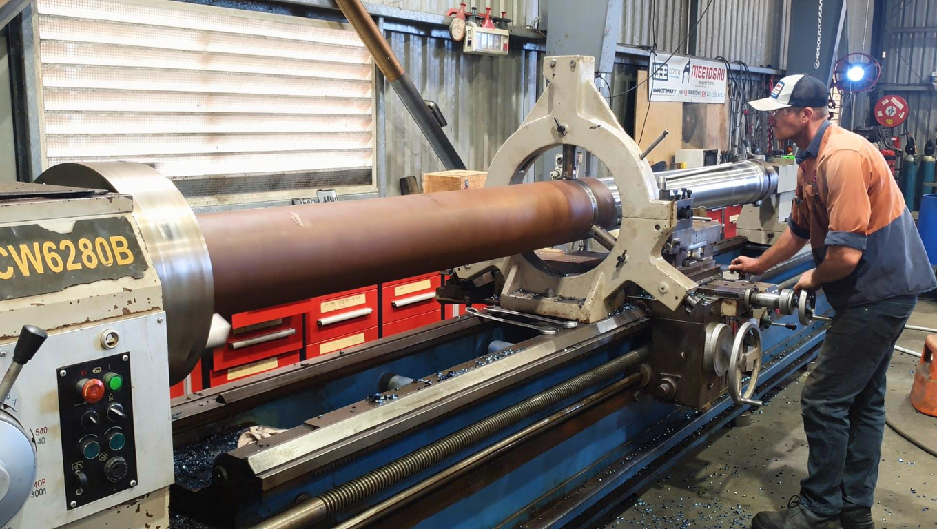 The big lathe finally gets its moment to shine