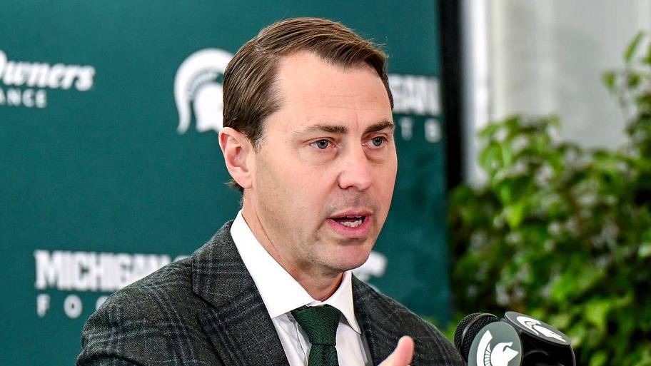 Michigan State on verge of losing AD J Batt to Kentucky