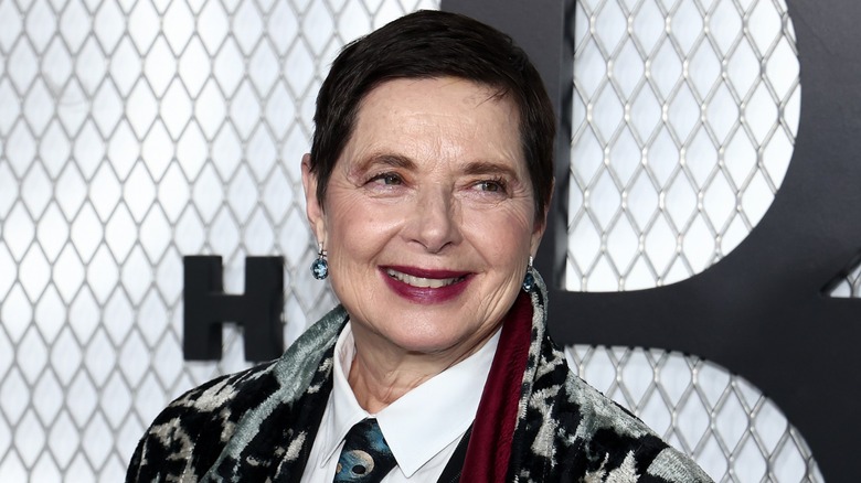 Isabella Rossellini's philosophy on makeup is perfect for lazy or busy ...