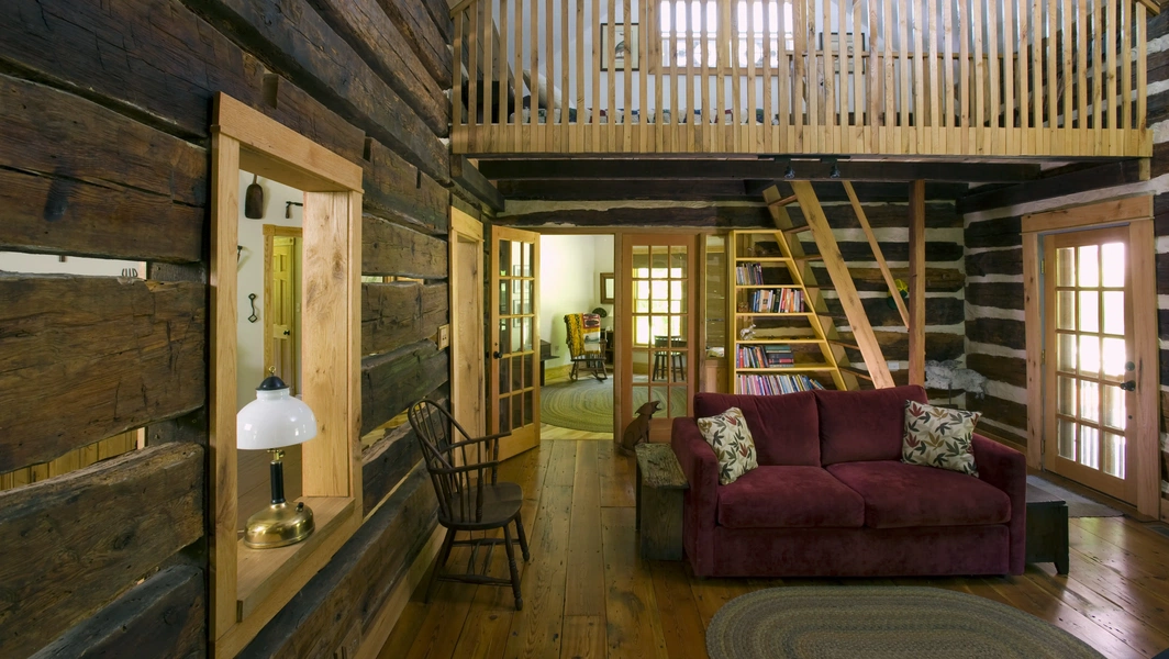 Rustic Virginia log homes with historic and western charm