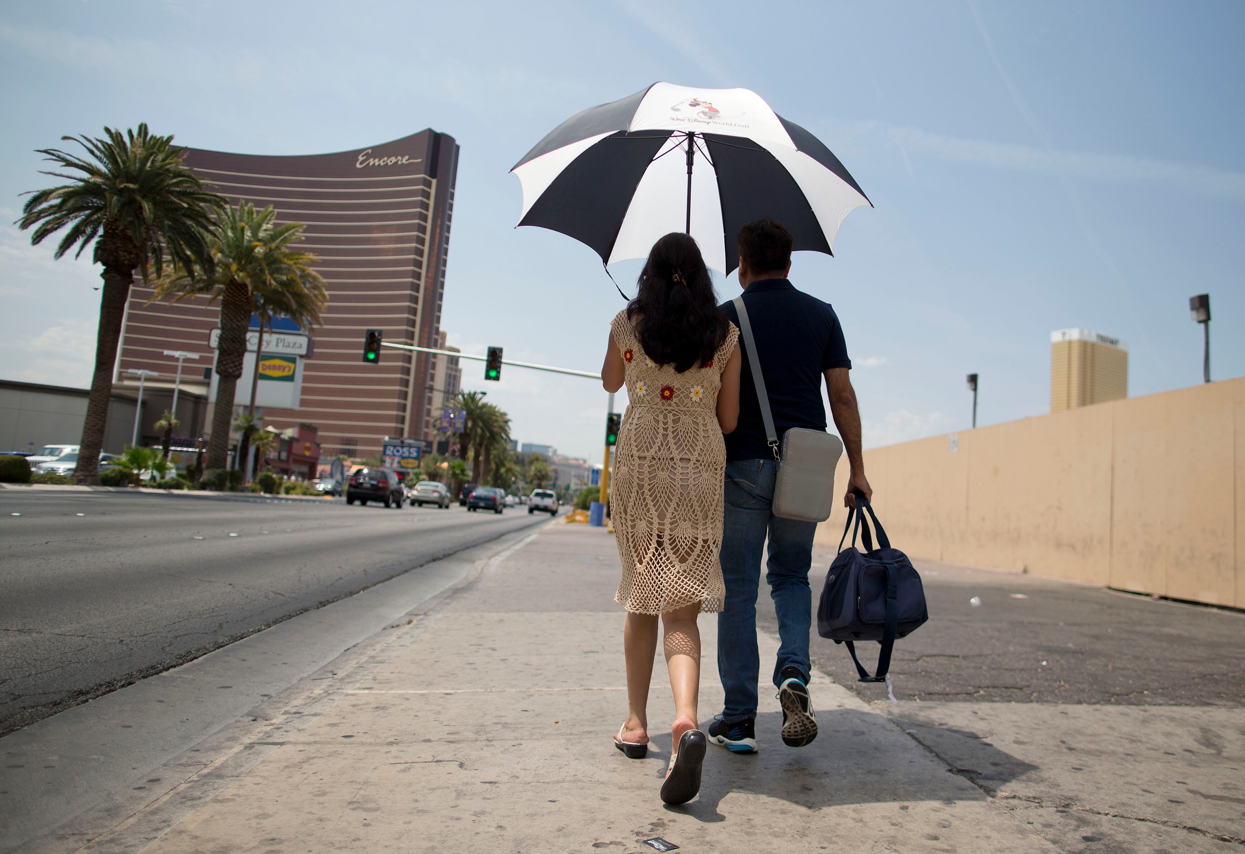Heat wave safety: What you need to know as heat rolls into Las Vegas Valley