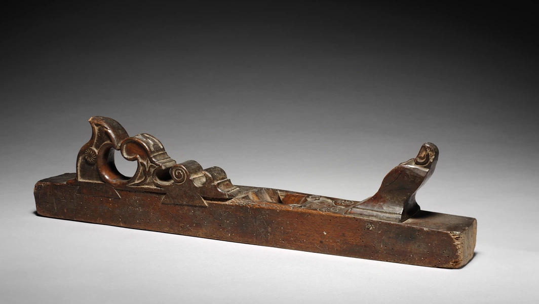 10 classic hand tools still valued by craftsmen