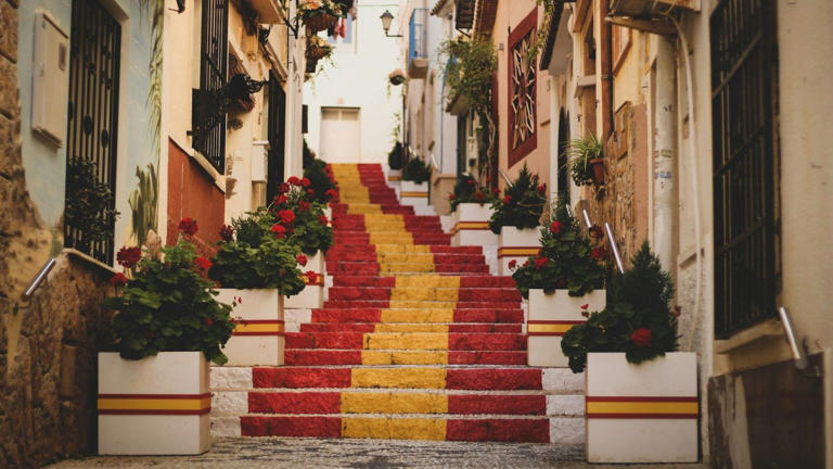 Spain has a new tourist fund requirement that every visitor should know ...