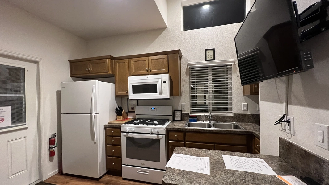 Design, costs, and lifestyle of tiny home living