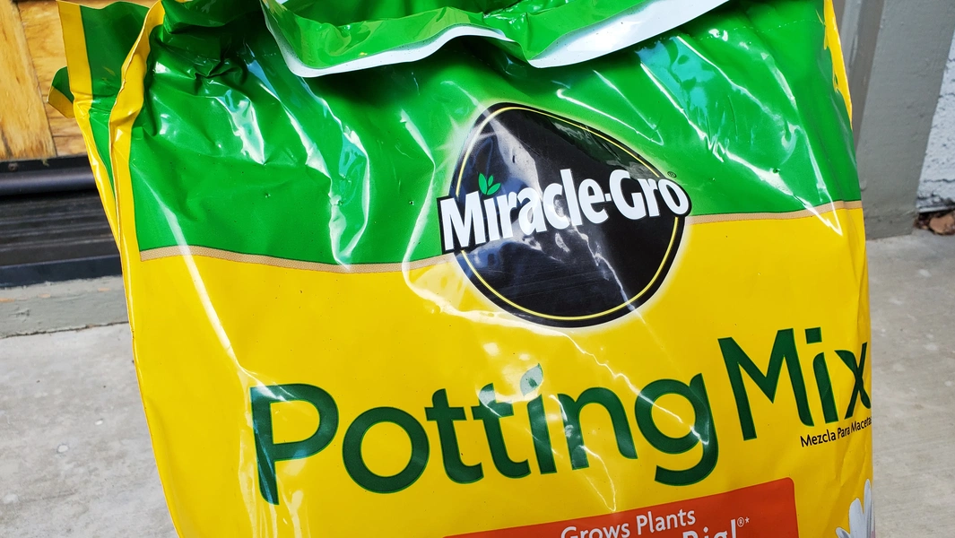 Creating the ideal potting mix for containers