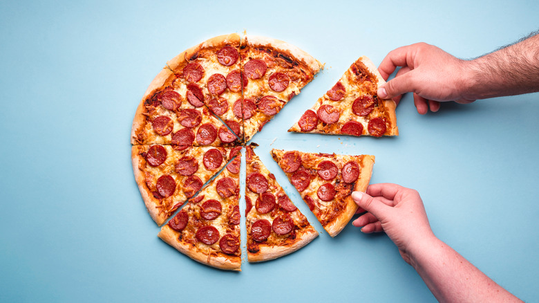The type of pizza you are, based on your zodiac sign