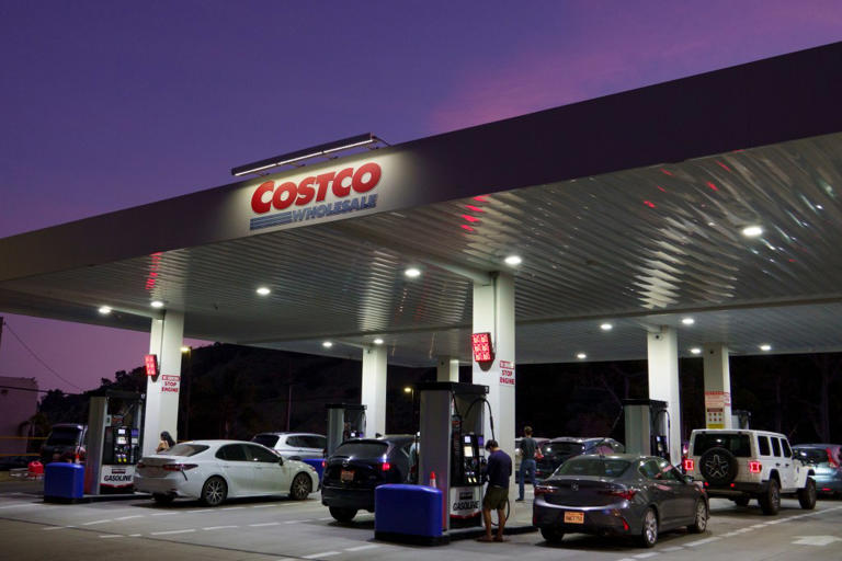 Costco defies Bay Area pump ban as it moves to open massive gas station