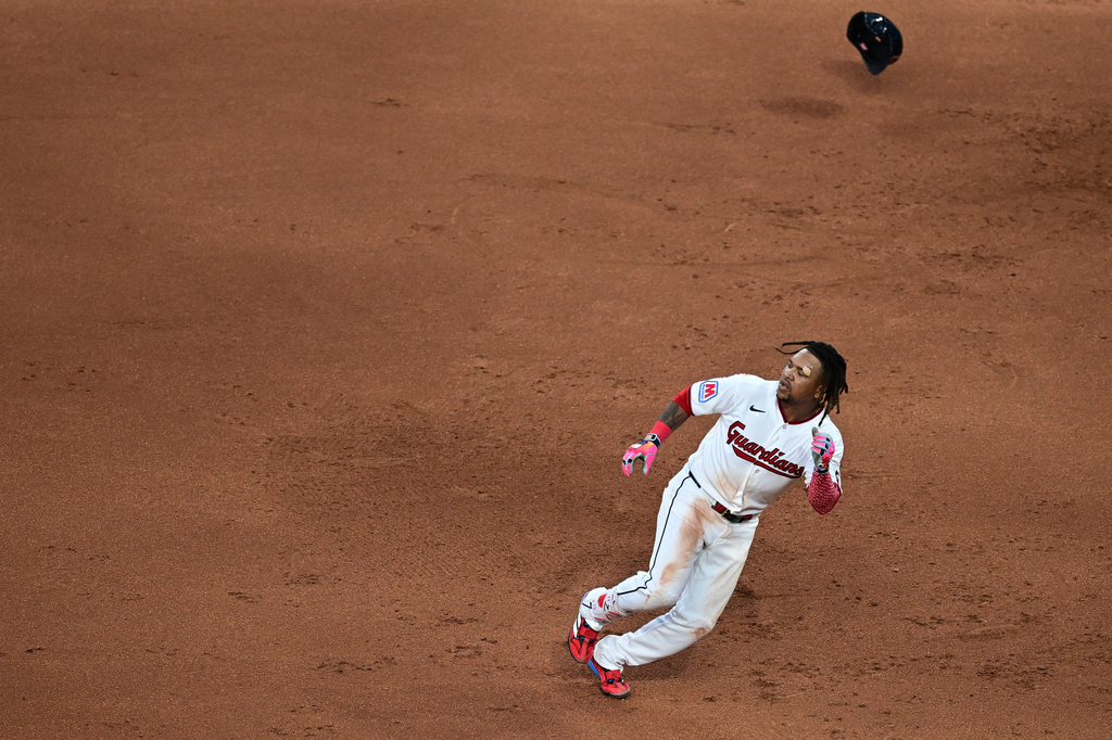 Guardians star 3B José Ramírez breaks bone in hand during win over ...