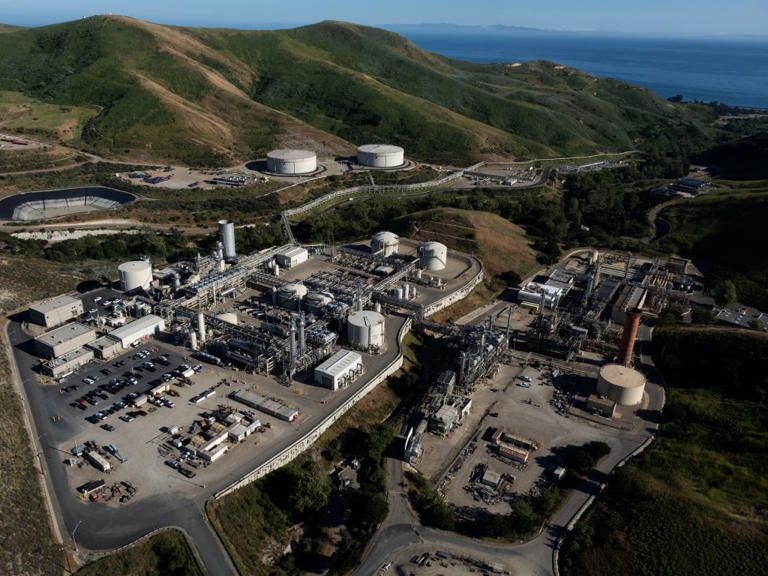 Sable keeps up the fight for energy — and lower oil prices