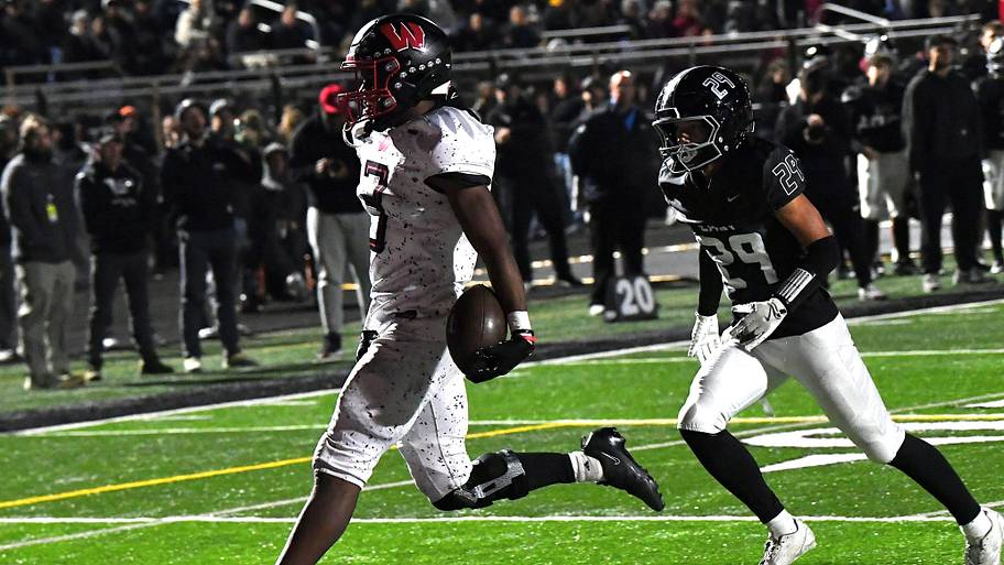 Iowa lost a 3-star recruiting battle to Northwestern that it won't lose ...