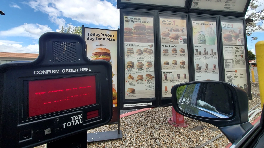 11 common drive-thru mistakes to avoid