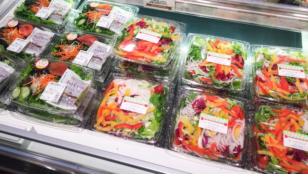 Tips to keep bagged salad fresh longer