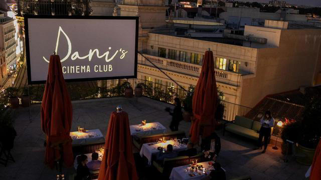 Una cena de cine bajo las estrellas: el plan de verano con alta ...