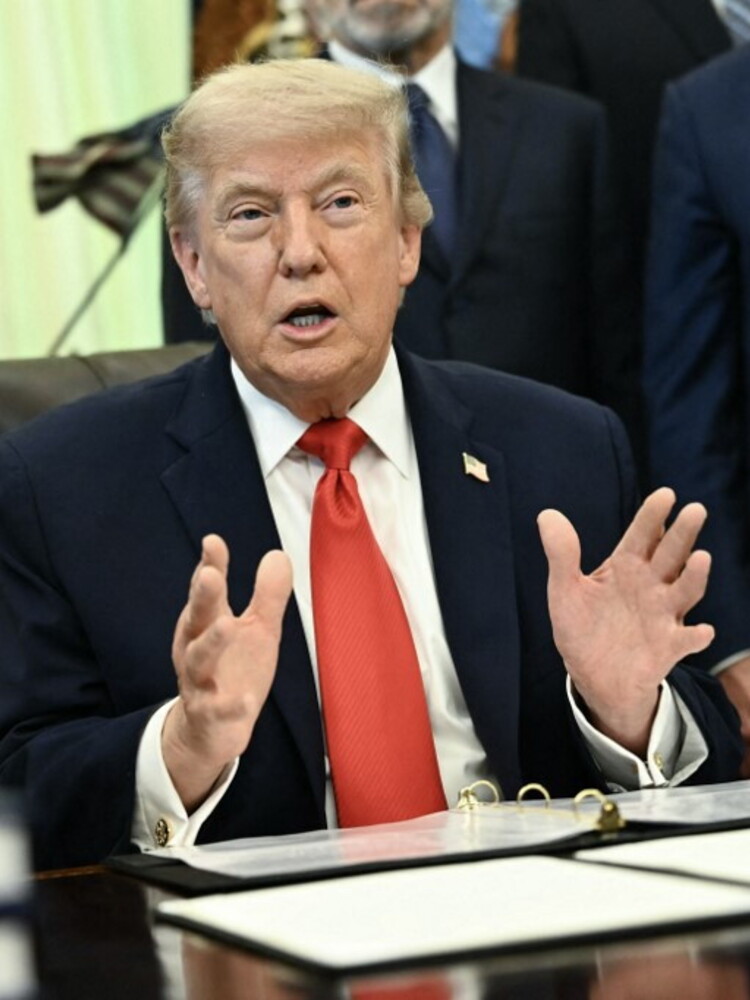 L'annuncio di Trump: "Domani la firma dell'accordo. E poi Hormuz sarà ...