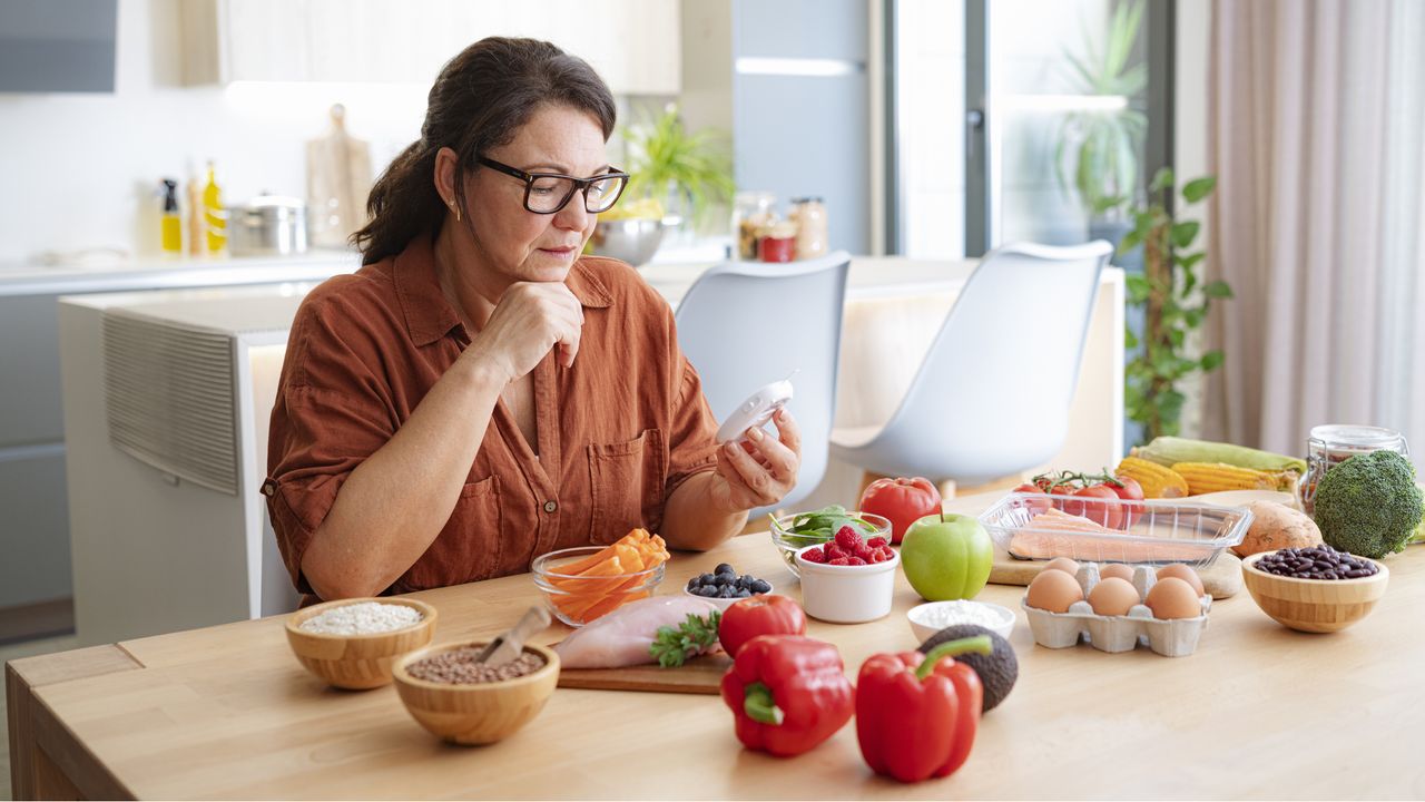 A dietitian wants women over 40 to focus on these five nutrition goals ...