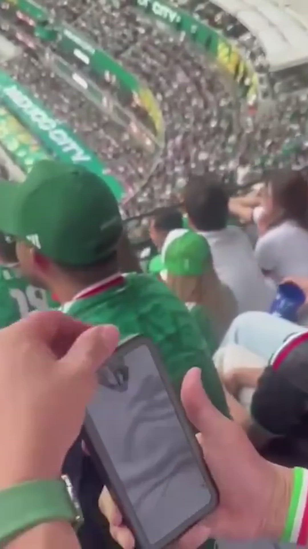 Aficionado mexicano se hace viral al introducir esta botella en el ...