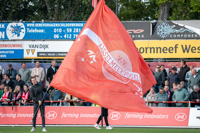 IJsselmeervogels handhaaft in Tweede Divisie na comeback tegen ...