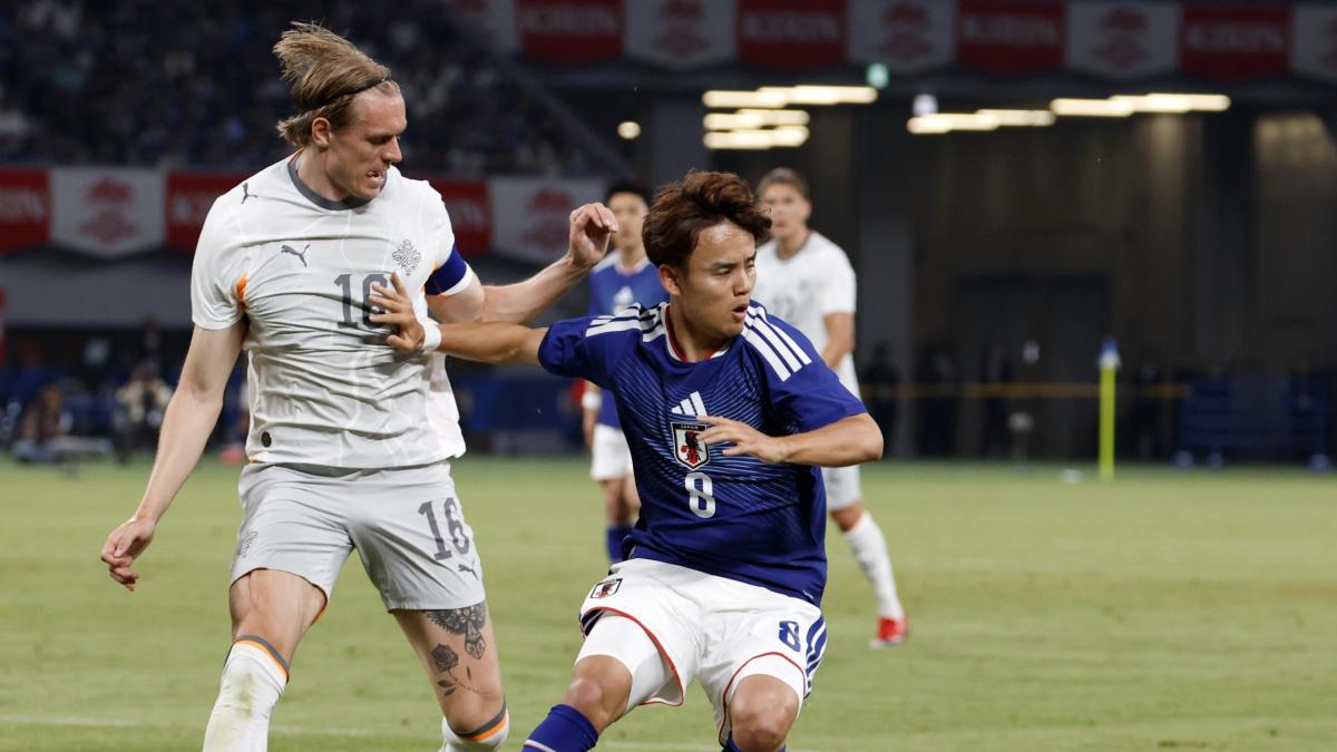 Take Kubo estrena el Mundial para la Real Sociedad en una dura prueba ...