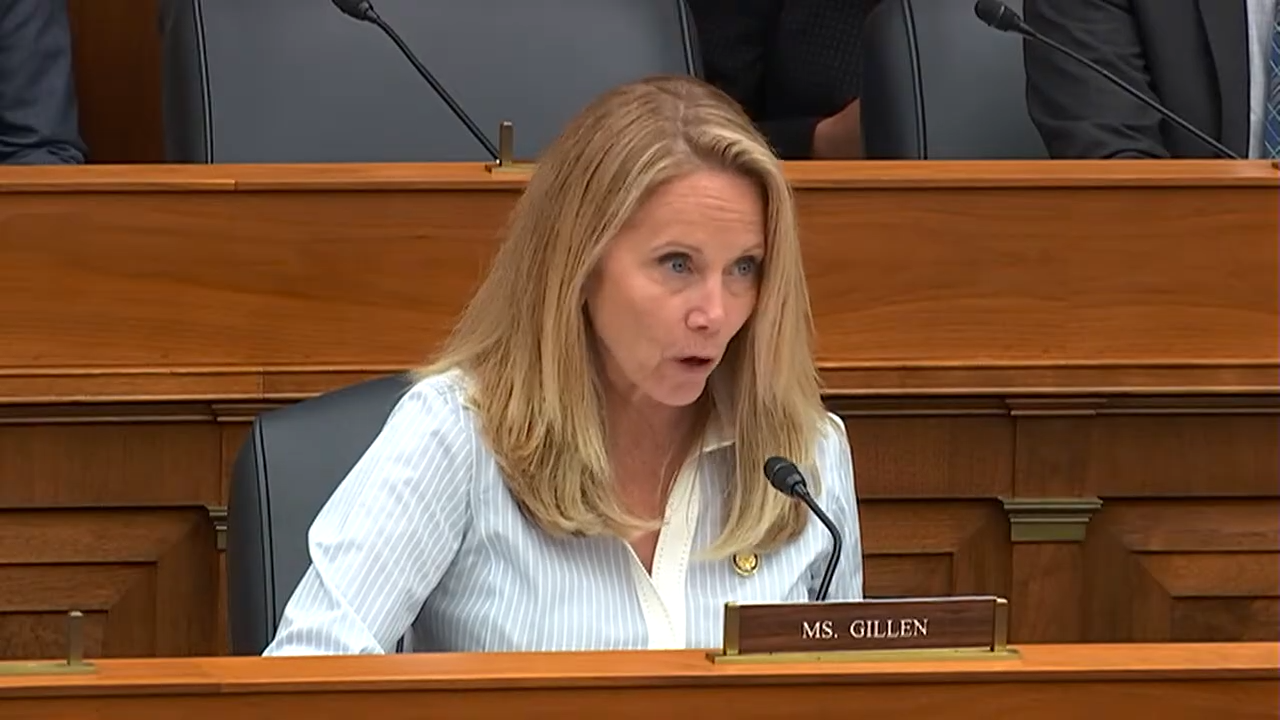 'It's a mistake': Rep. Laura Gillen calls out multimillionaire Sec ...