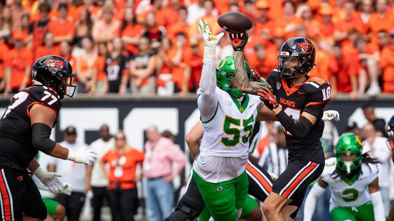 Oregon suffers two massive misses in defensive line recruiting