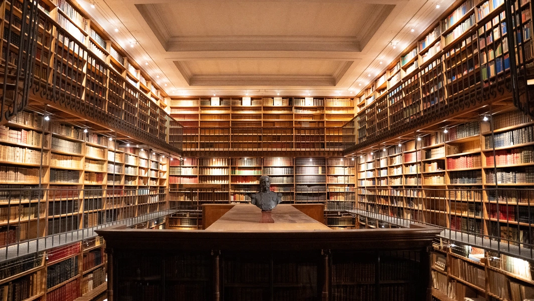 14 stunning libraries around the world