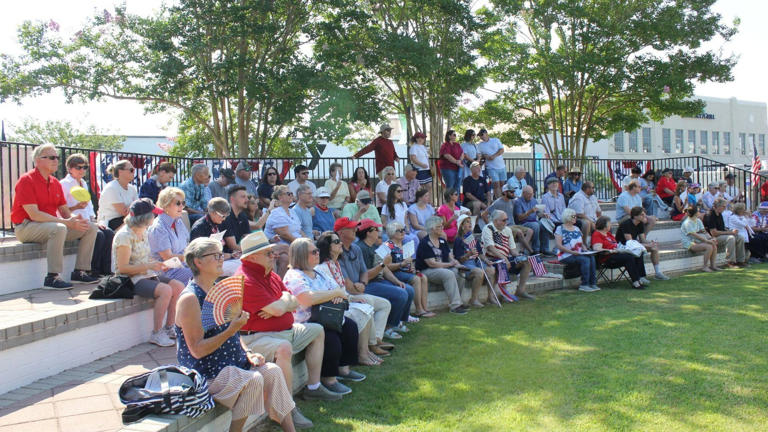 Moultrie preserves local history with downtown tree designation ...