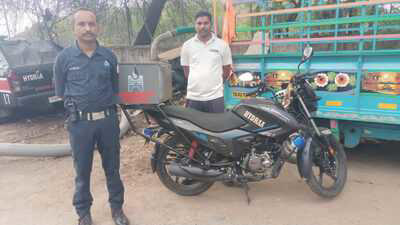 HYDRAA bike teams beat traffic to tackle fallen trees, waterlogging