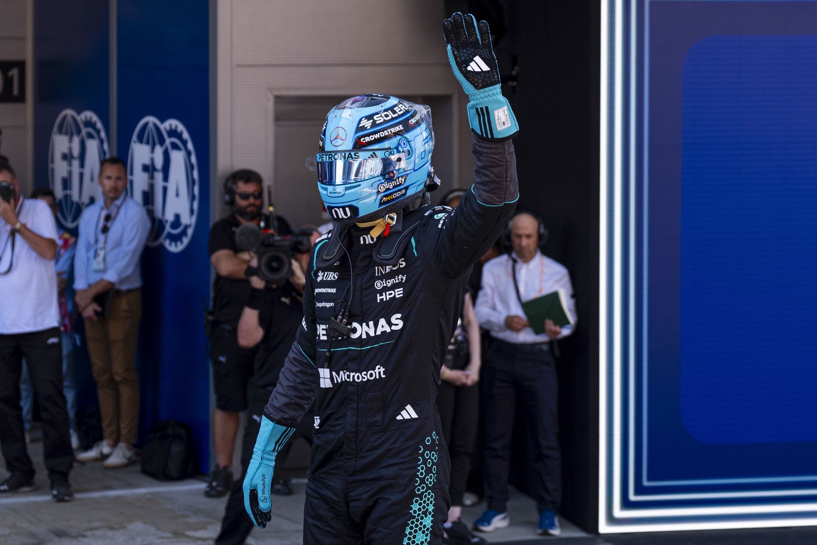 Russell se reivindica en Montmeló con su tercera 'pole' del año