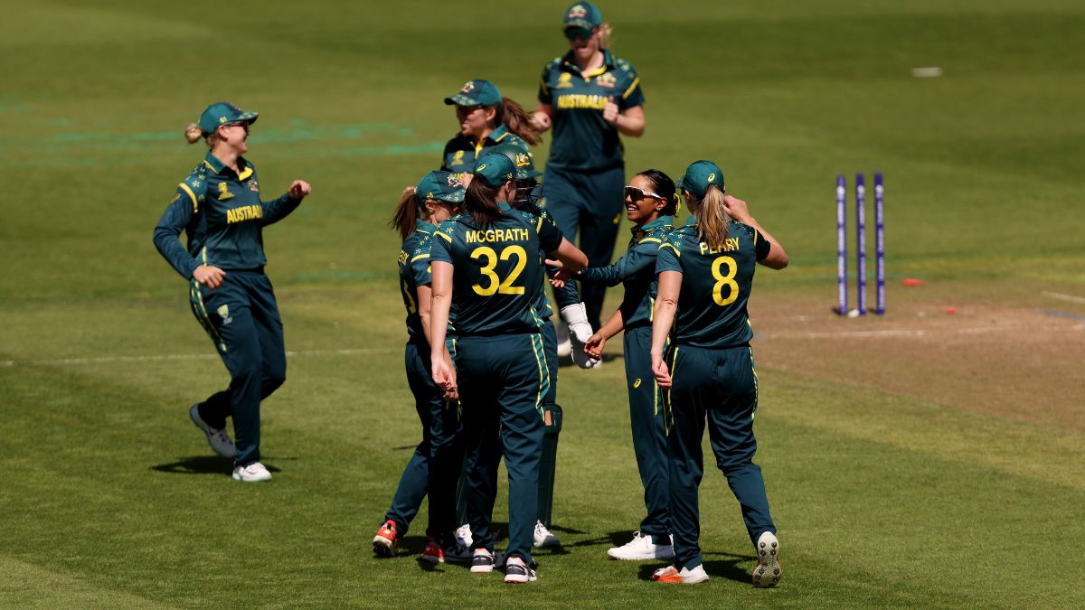 Wareham stars as Australia inflict South Africa's biggest Women's T20 ...