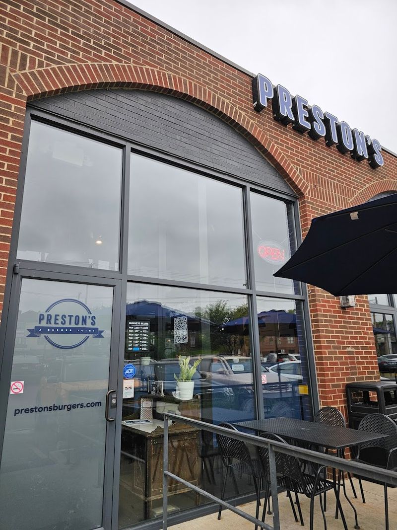 This Columbus Ohio burger joint created a cult following with a ...