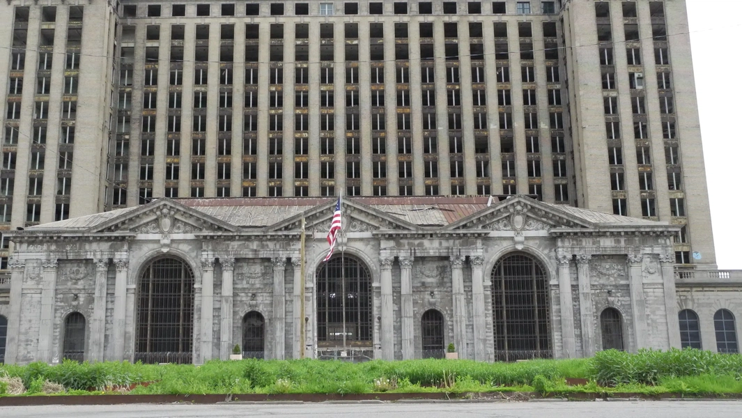 10 remarkable abandoned and restored train stations