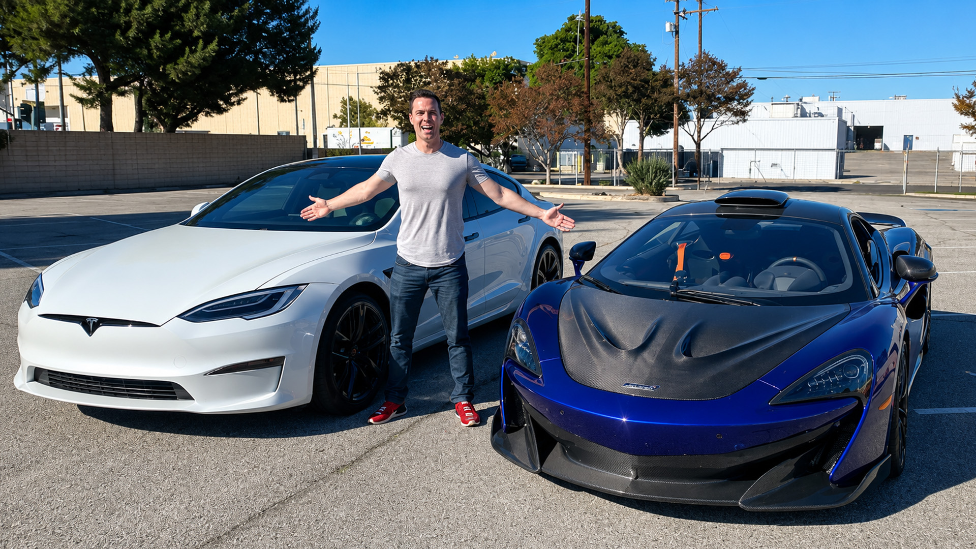 Which is faster Tesla Plaid or 900HP McLaren?