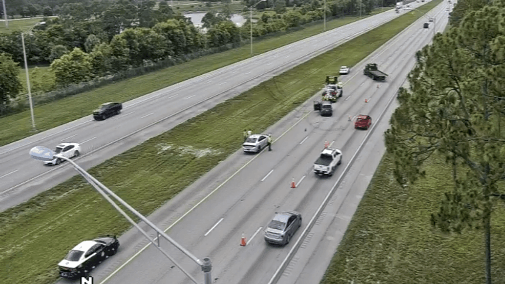 Multi-vehicle crash shuts down multiple lanes on northbound I-95 near ...