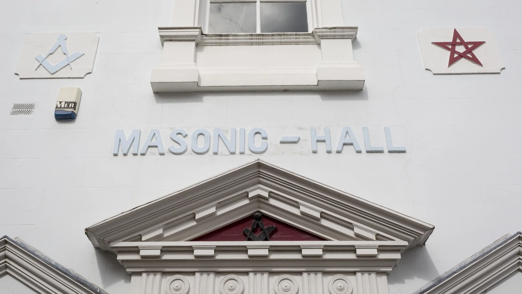 Masonic architecture and symbolism explained