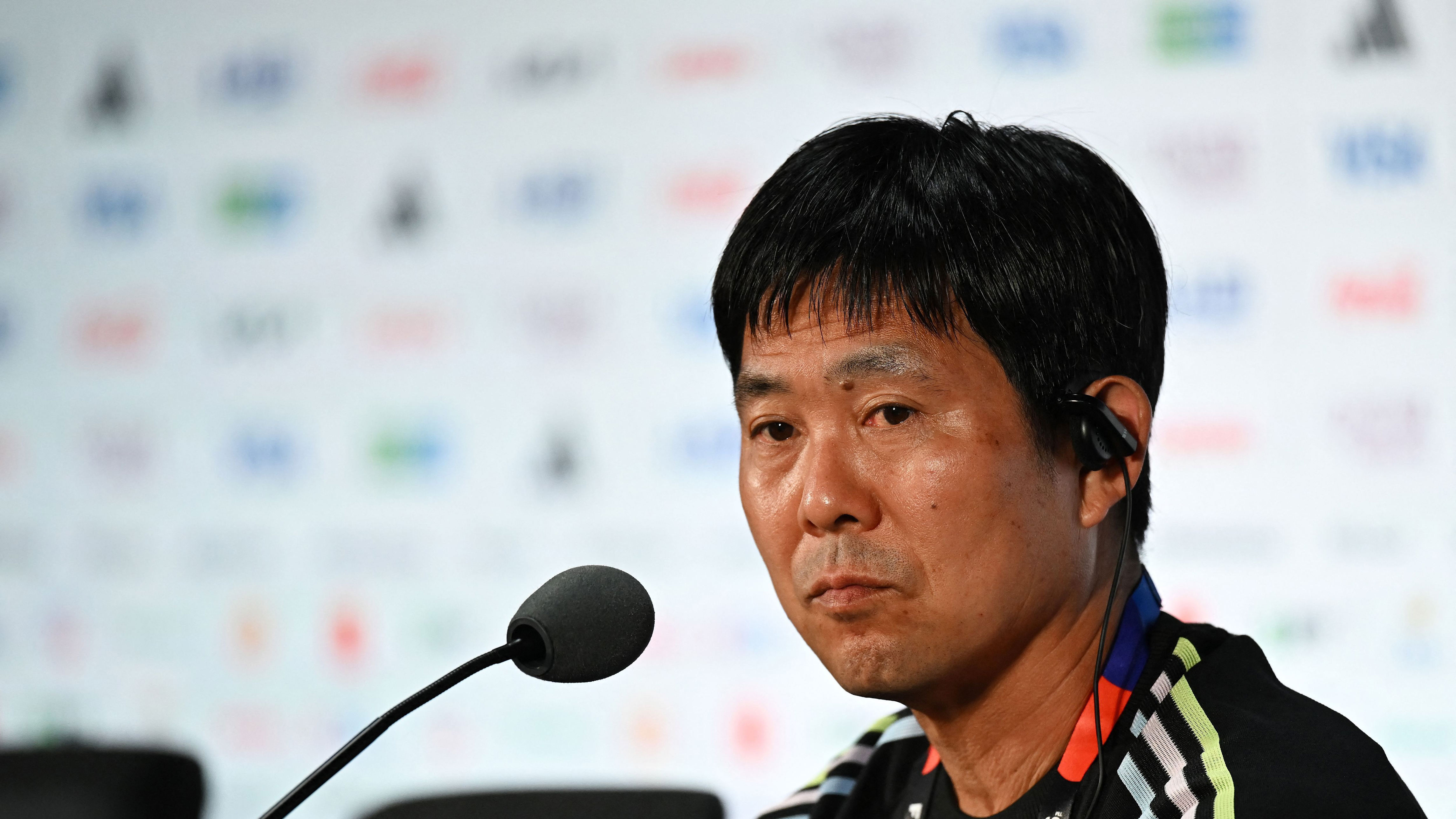 Bondscoach Japan verontschuldigt zich daags voor WK-duel met Nederland ...