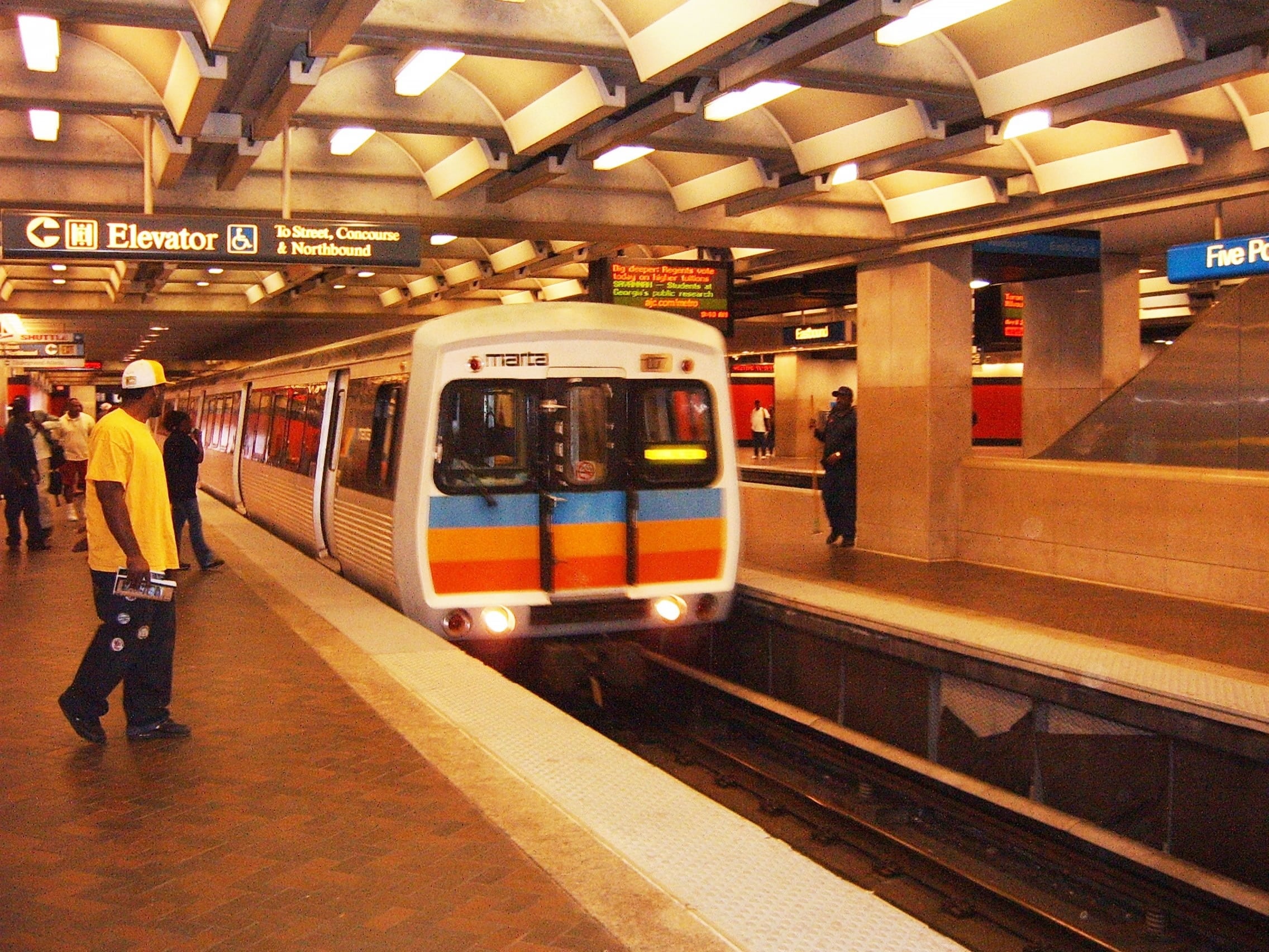 Man hit, killed by MARTA train in Midtown