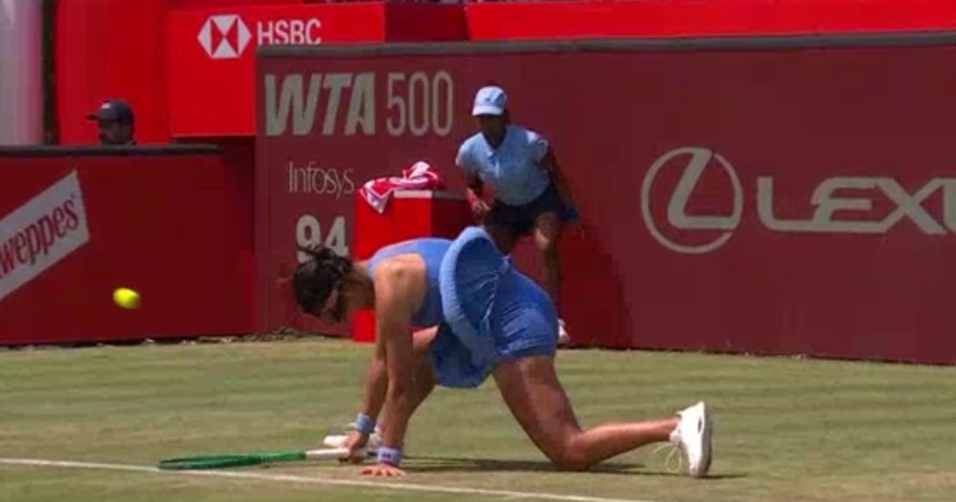 Emma Raducanu shares injury update after scary fall at Queen’s Club
