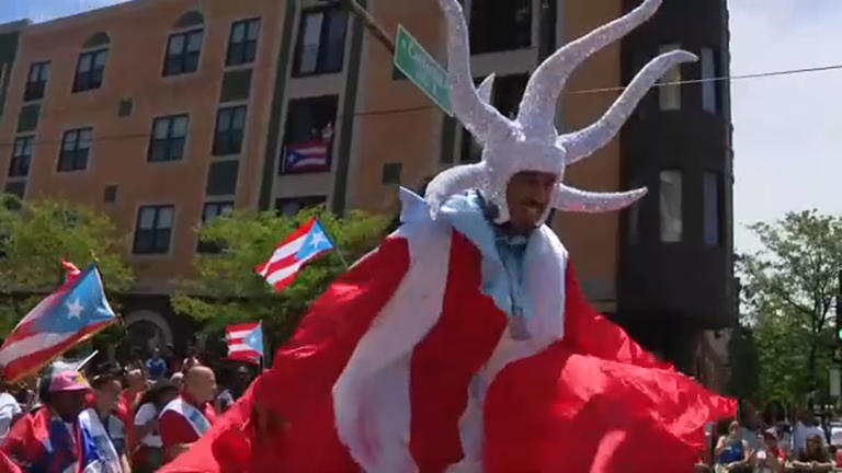 Chicago Puerto Rican People's Day Parade marches through Humboldt Park ...