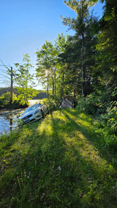 Granville fire crews successfully remove vehicle from pond
