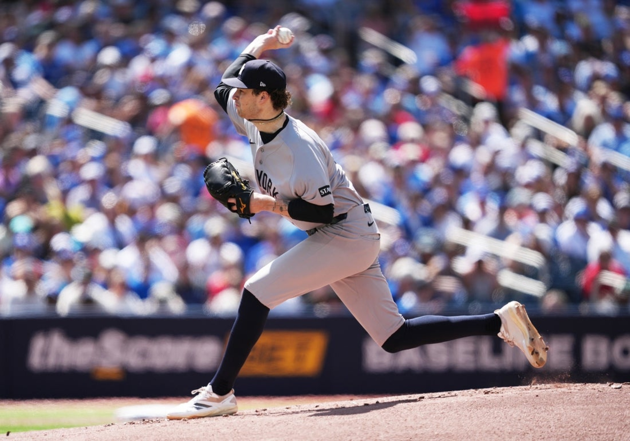 Paul Goldschmidt homers in 9th to lift Yankees over Blue Jays