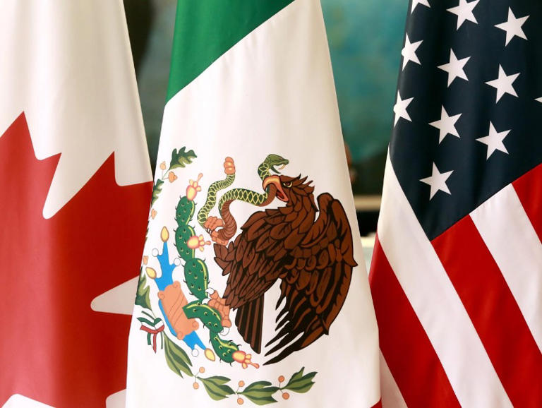 Trump proposes eliminating the USMCA with changes starting next month