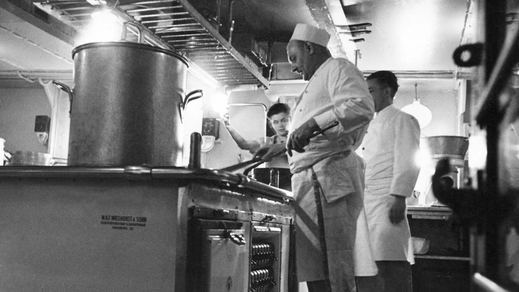 Life and work behind the scenes on cruise ships