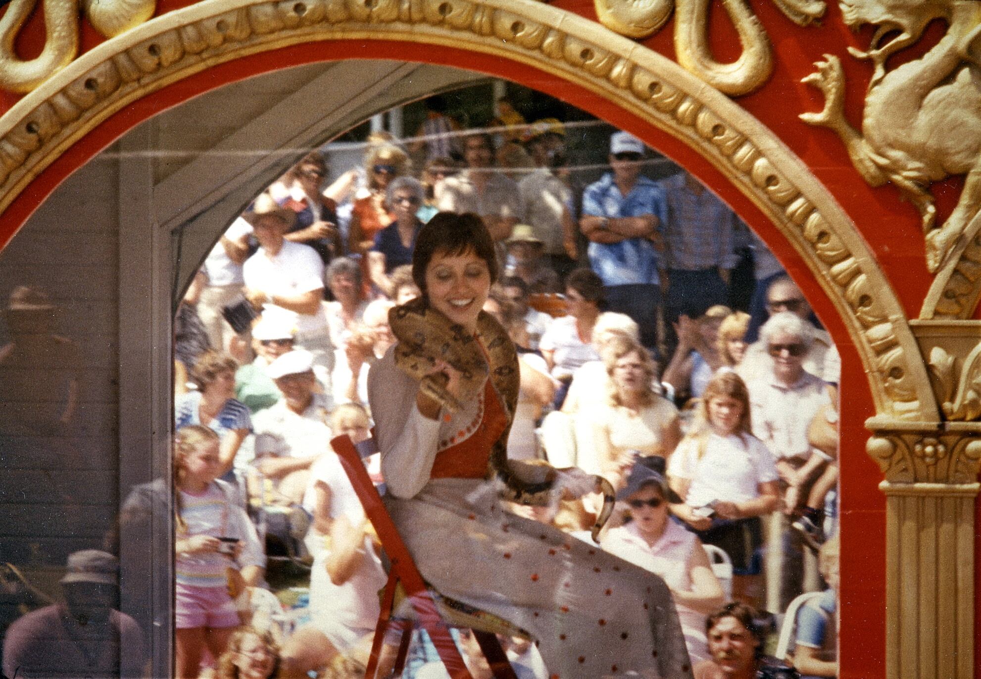 Baraboo’s big top parade draws thousands to celebrate circus heritage