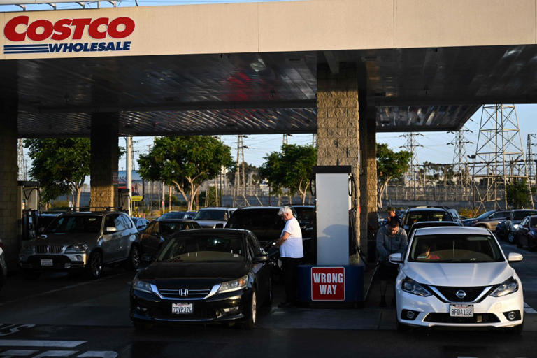 Costco defies Bay Area pump ban as it moves to open massive gas station