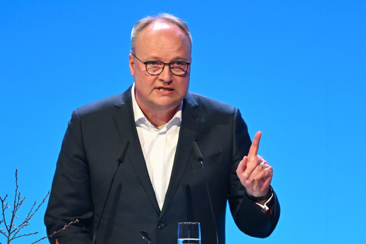 Neue Attacke von Oliver Welke: Nach Howard Carpendale stichelt er jetzt ...