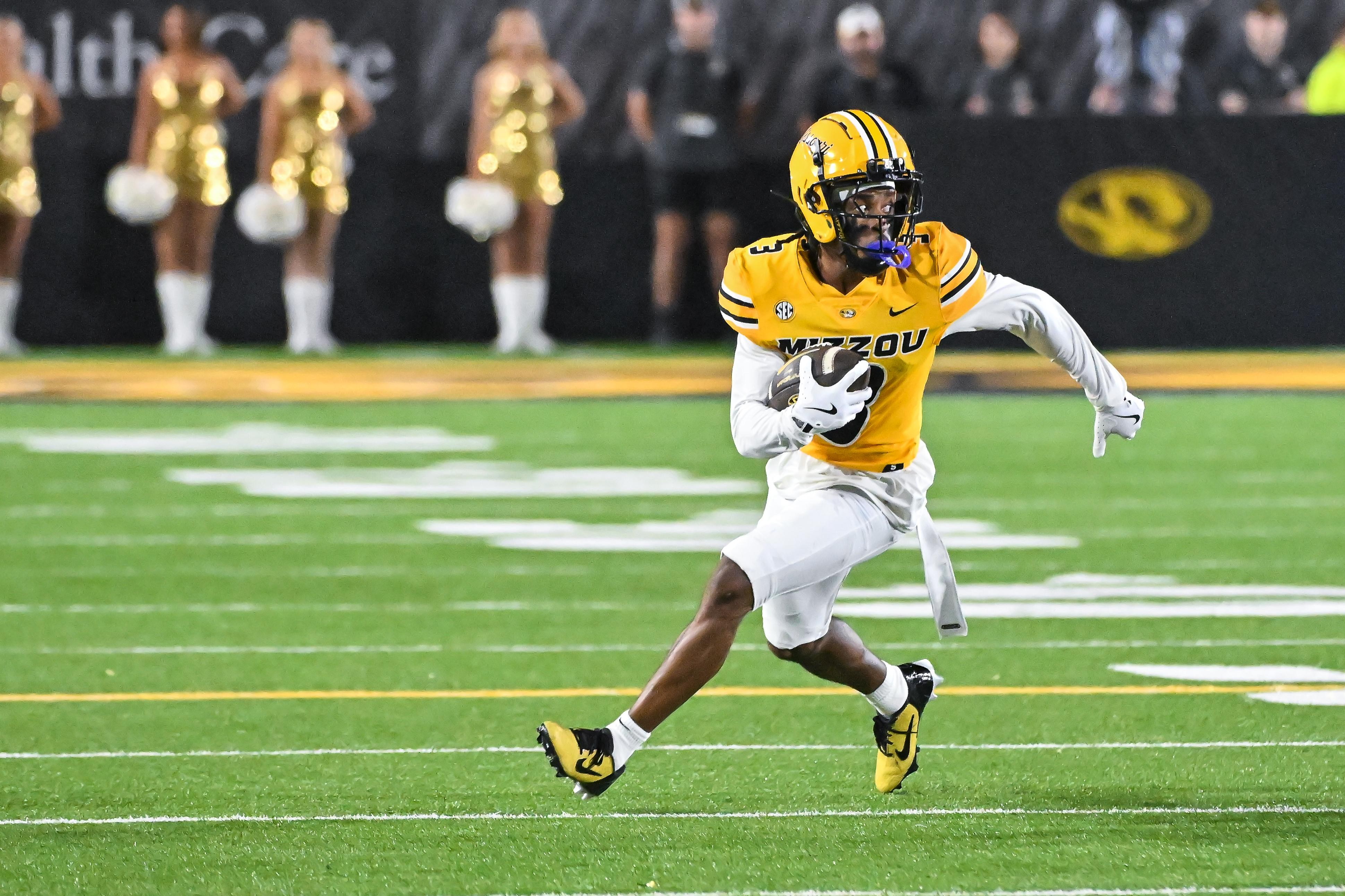 Dolphins rookie receiver opening plenty of eyes at minicamp