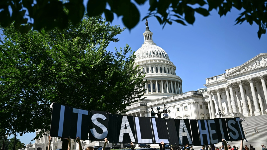 Judge demands sworn proof to keep $1.8B Trump fund frozen